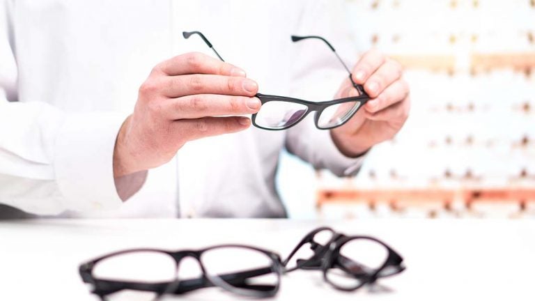 6 Easy Optical Marketing Tips That Won’t Break the Bank | SmallBizClub