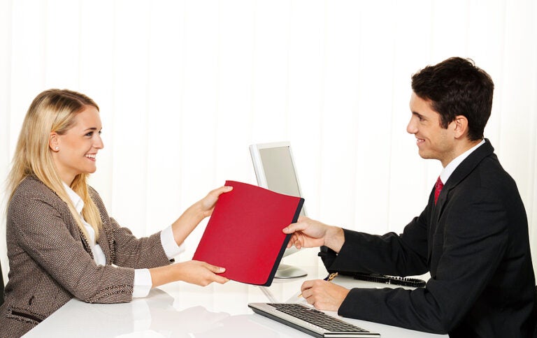 A Guide to Improving Your Talk Track & Best Practices | SmallBizClub